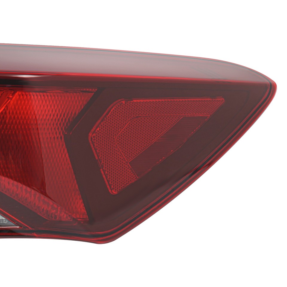 Right Side Outer Tail Light Rear Lamp For 2021-2025 Chevy Trailblazer L ...