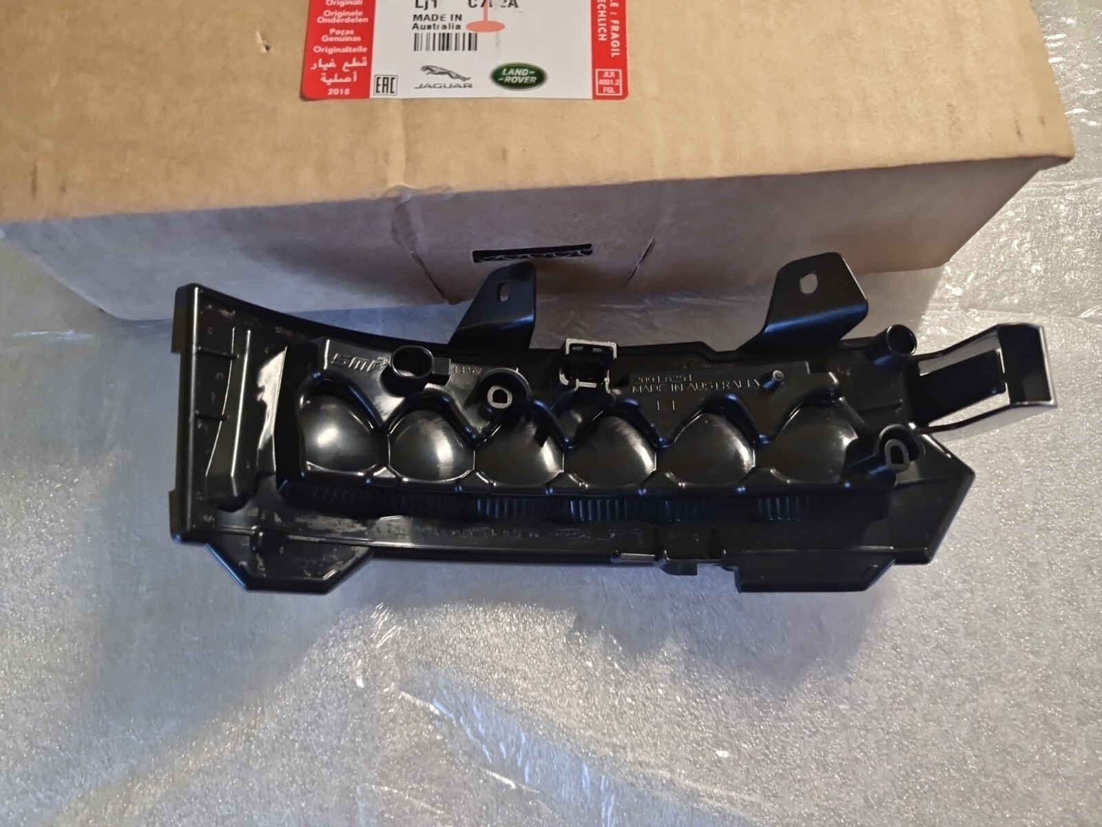 Range Rover Evoque 2015 on Passenger Side Door Mirror LED Indicator ...