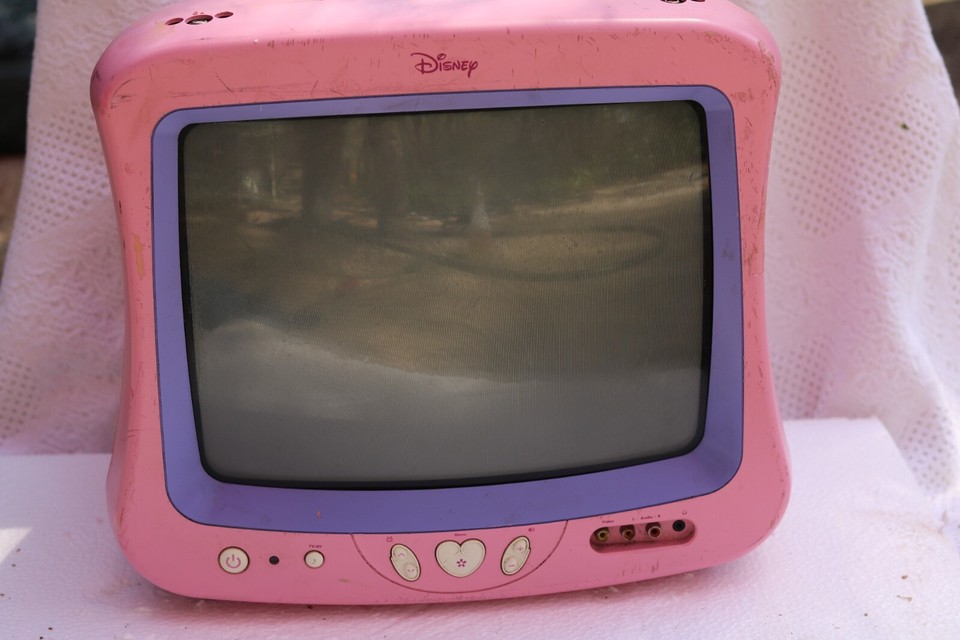 Disney Princess Pink 13" CRT Color TV Retro Gaming. Without Speakers ...