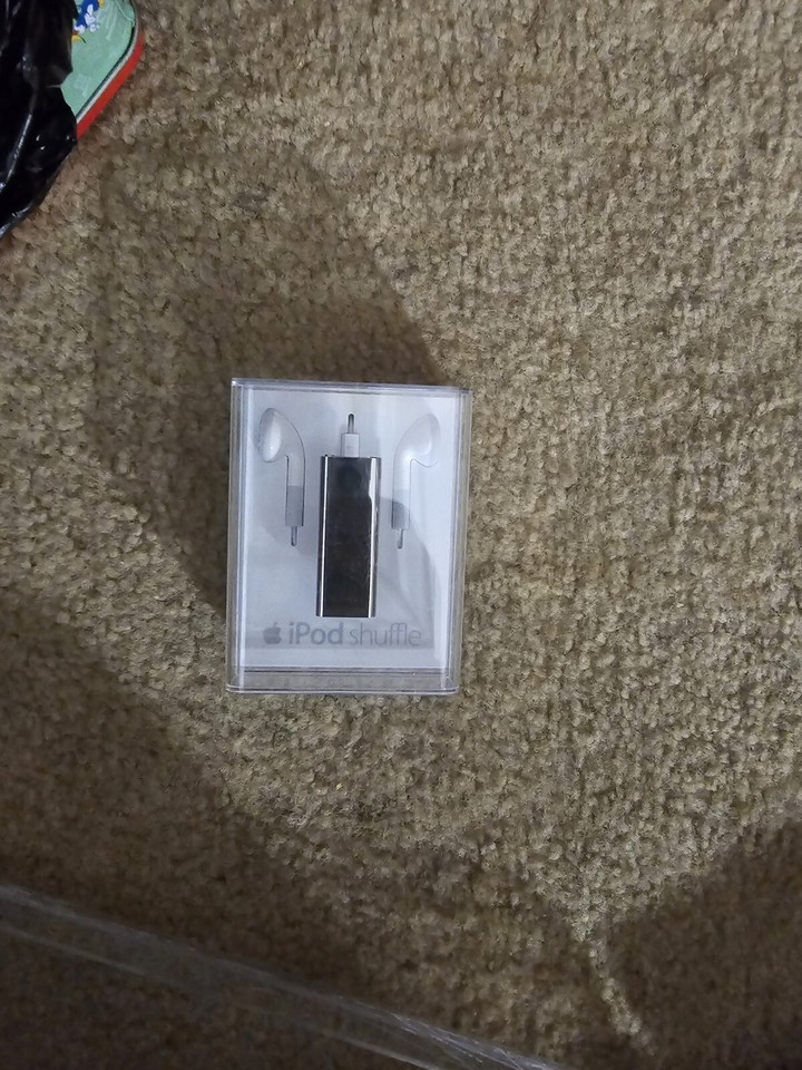 Limited Edition Apple iPod Shuffle 3rd Generation Stainless Steel 4GB ...