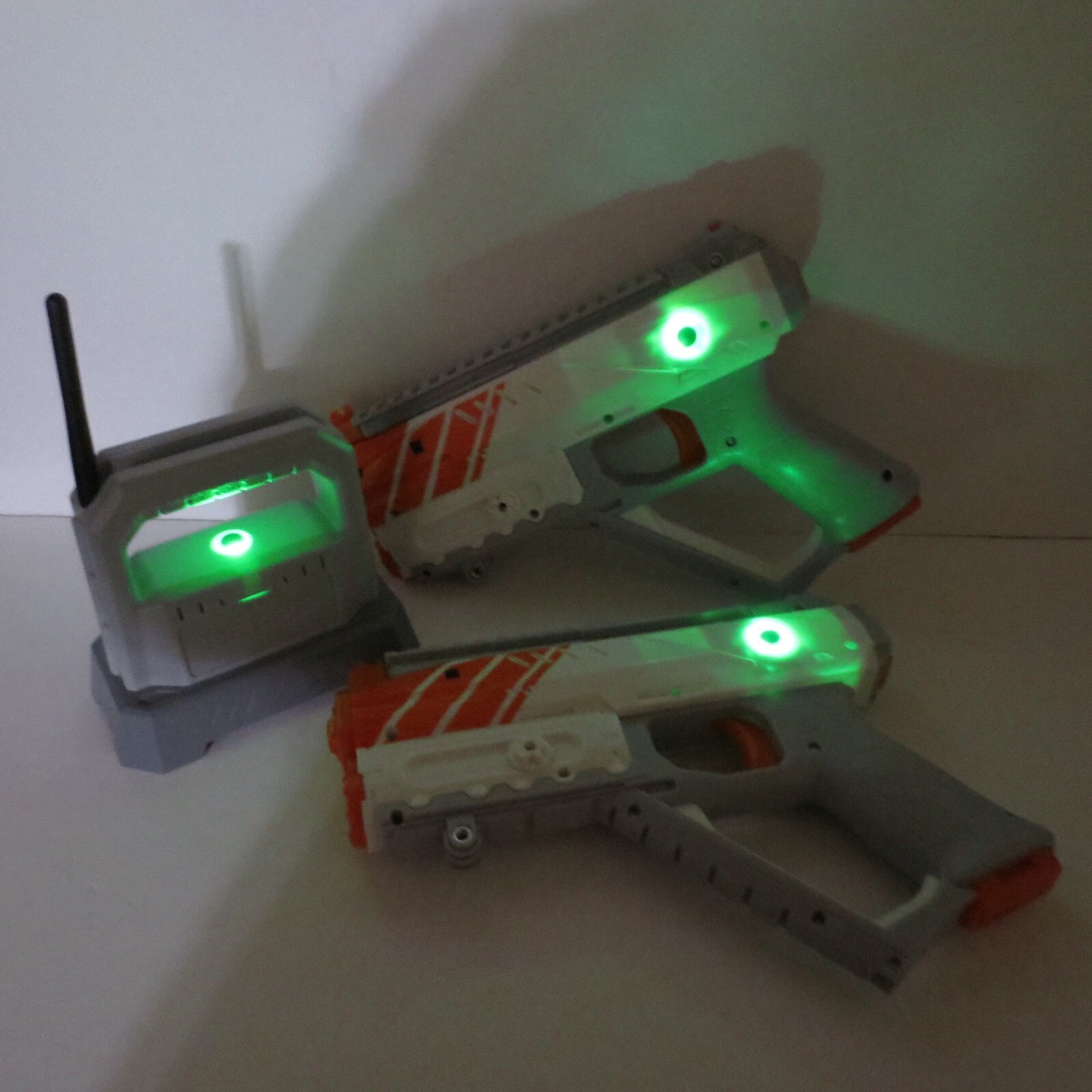 Recoil Laser Tag Starter Set GPS enabled Multi-Player Smartphone Game ...