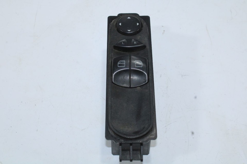 Volkswagen Crafter MK1 Electric Windows Switch Front Right Side ...