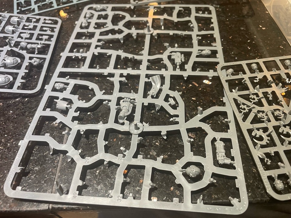 warhammer 40k astra militarum bits mostly heavy weapons, infantry and ...