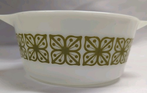 Pyrex Green Square Verde Flower 472 Cinderella 1 1/2 Pt. Casserole Dish ...