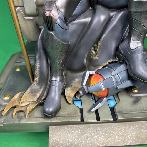 BATMAN ON THRONE Justice League Betrayal Custom Statue 1:4 Scale ...