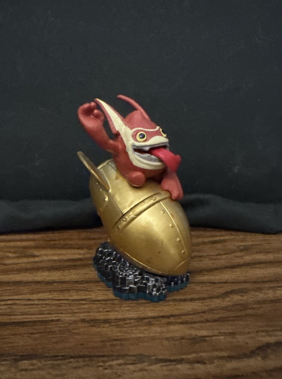 Trigger Happy Series 3 Skylanders Swap Force Figure Character Blue Base ...