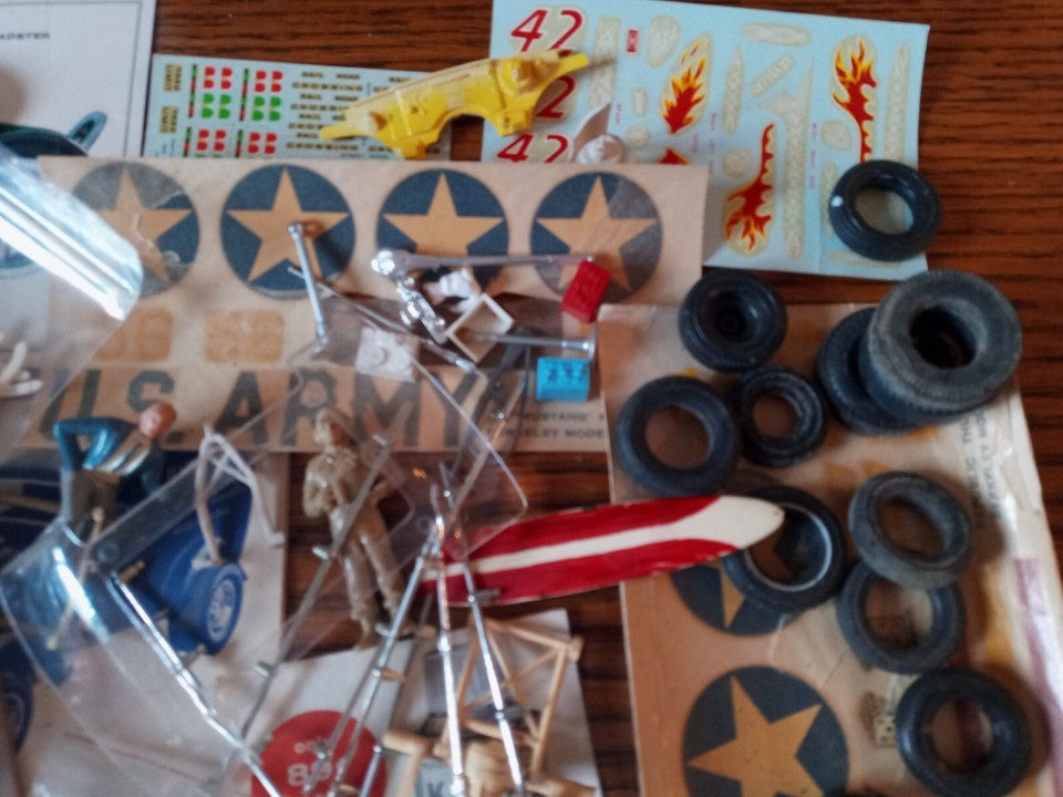 VINTAGE Amt /MPC ETC- OLD MODEL PARTS JUNKYARD #1 | eBay