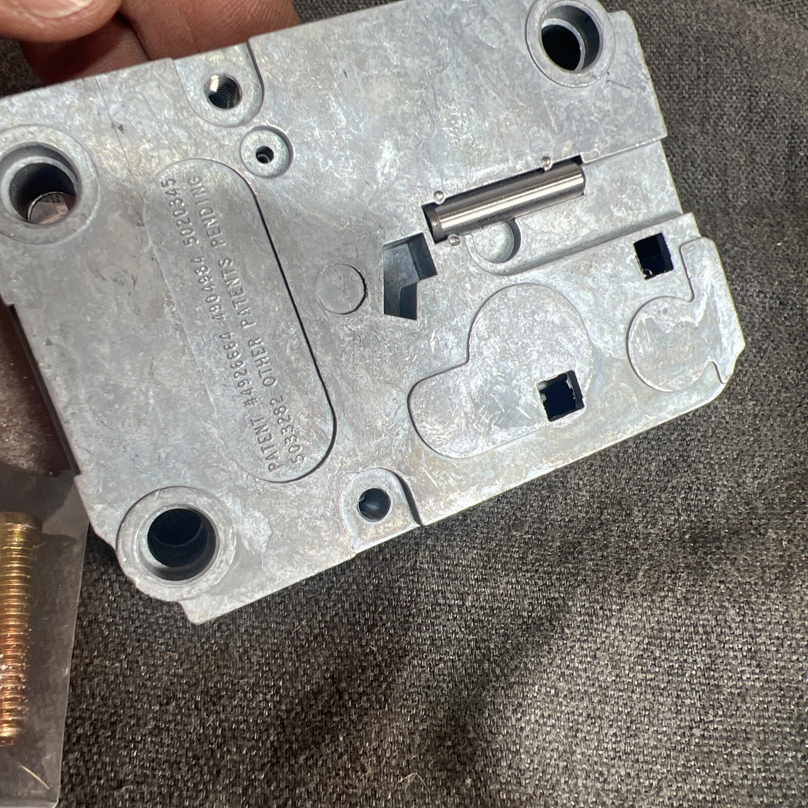 La Gard Safeguard 4200M Swingbolt Version Lock Kit for sale online | eBay