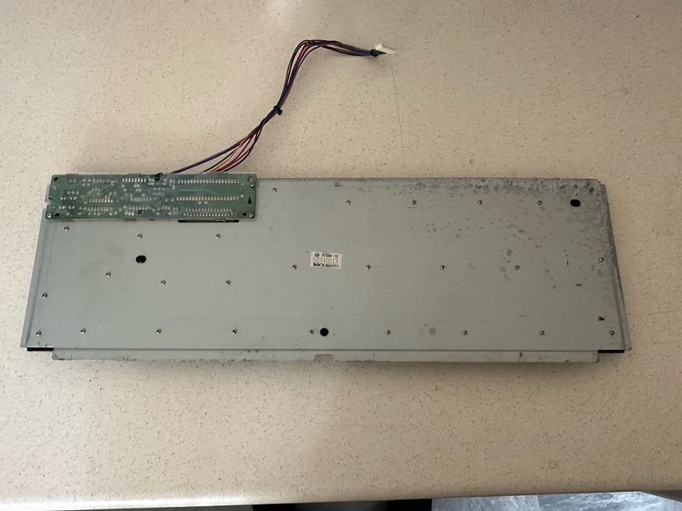 Amiga A500/plus Mitsumi Keyboard Signs Of Yellowing Tested All Keys ...