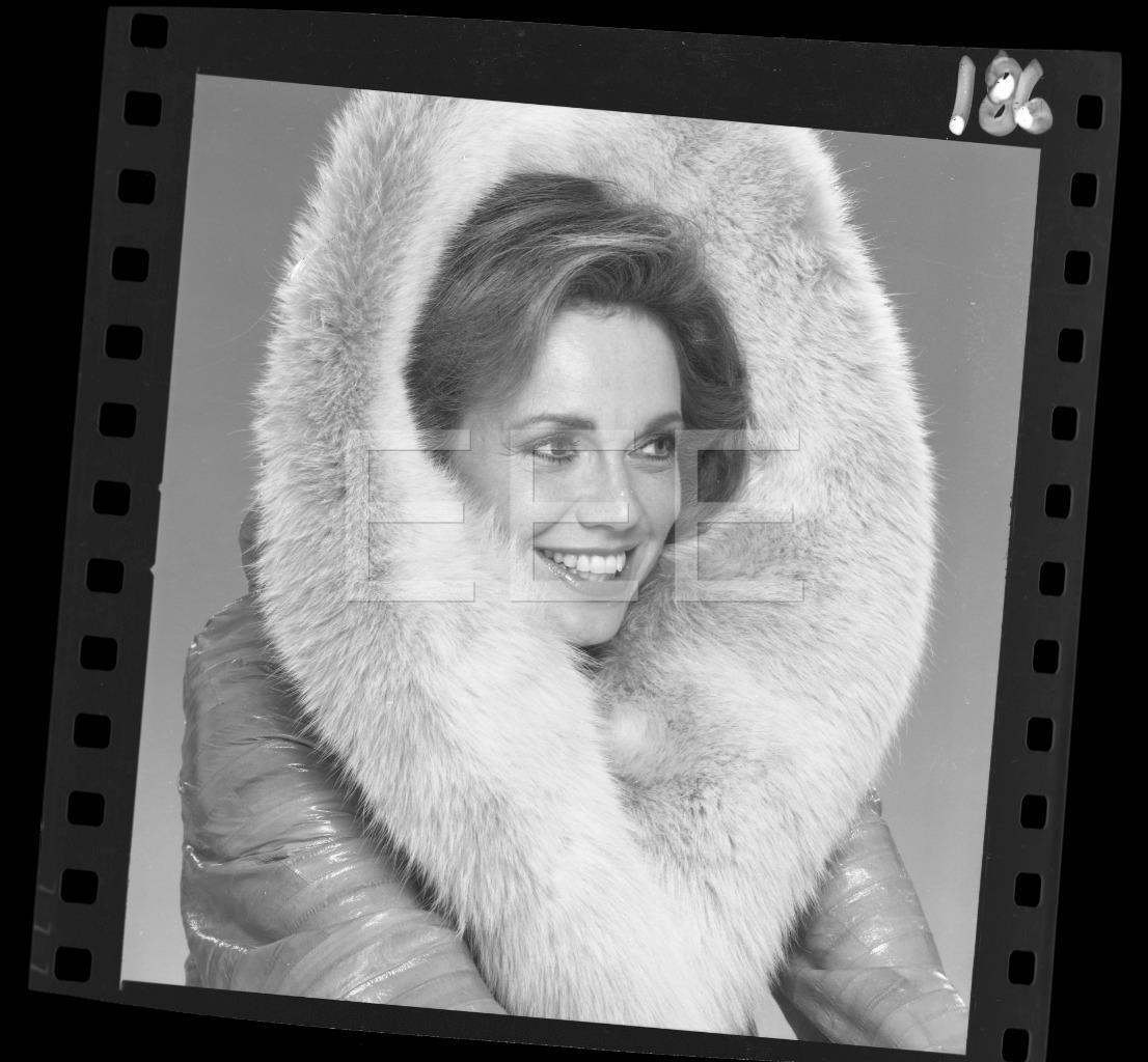 Jo Ann Pflug Fur Coat MASH TV Actress Model Harry Langdon Negative w ...