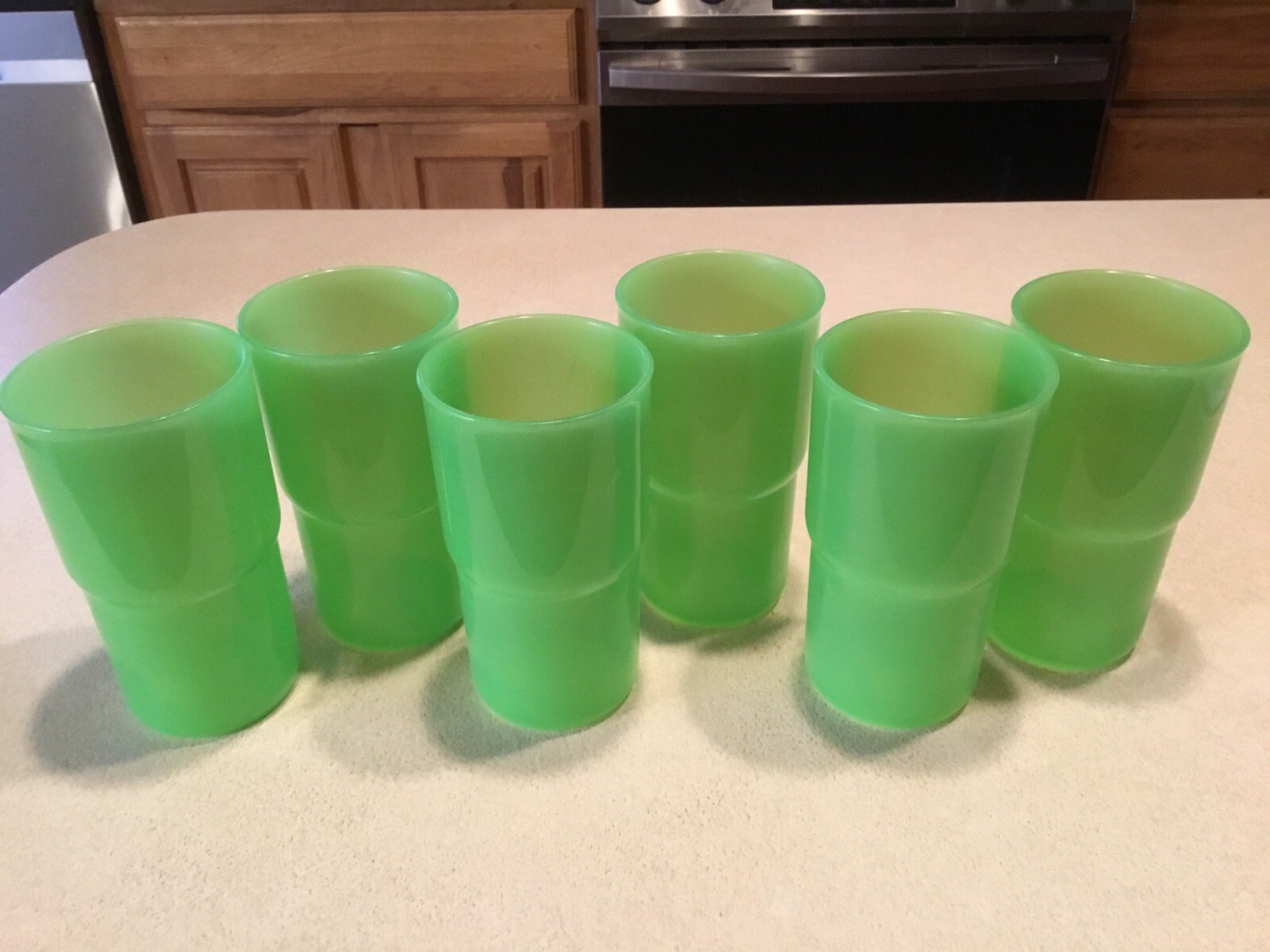 Tupperware Tabletop Stacking Tumblers 12 oz Set of 6 Apple Green G-Size ...