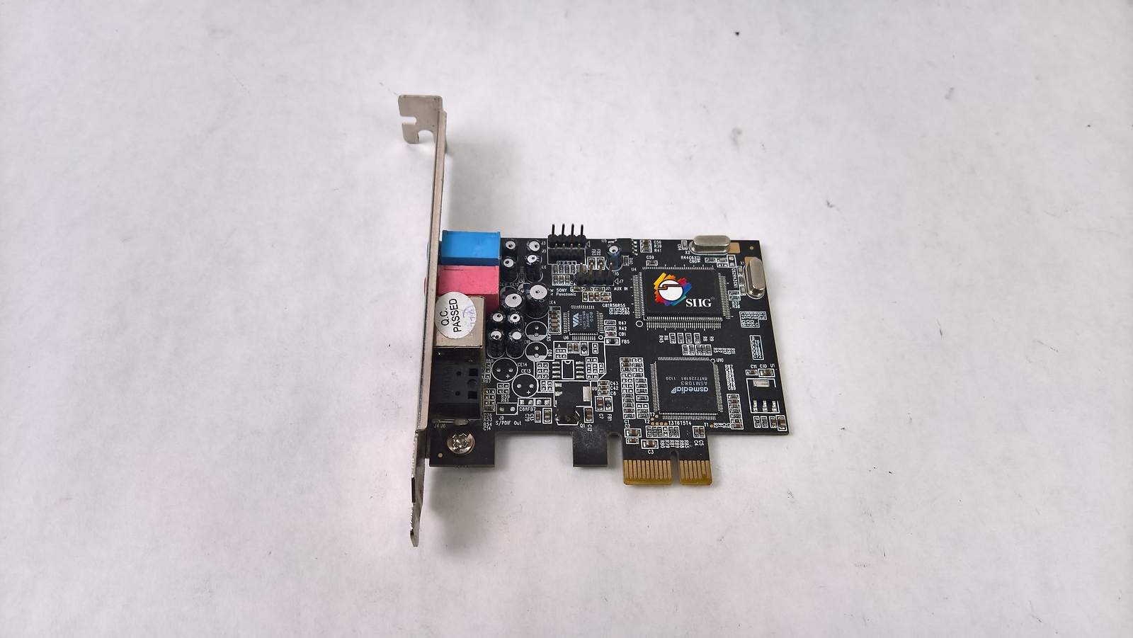 SIIG DP SoundWave PCI Express x1 (IC-510111-S2) Sound Card for sale ...