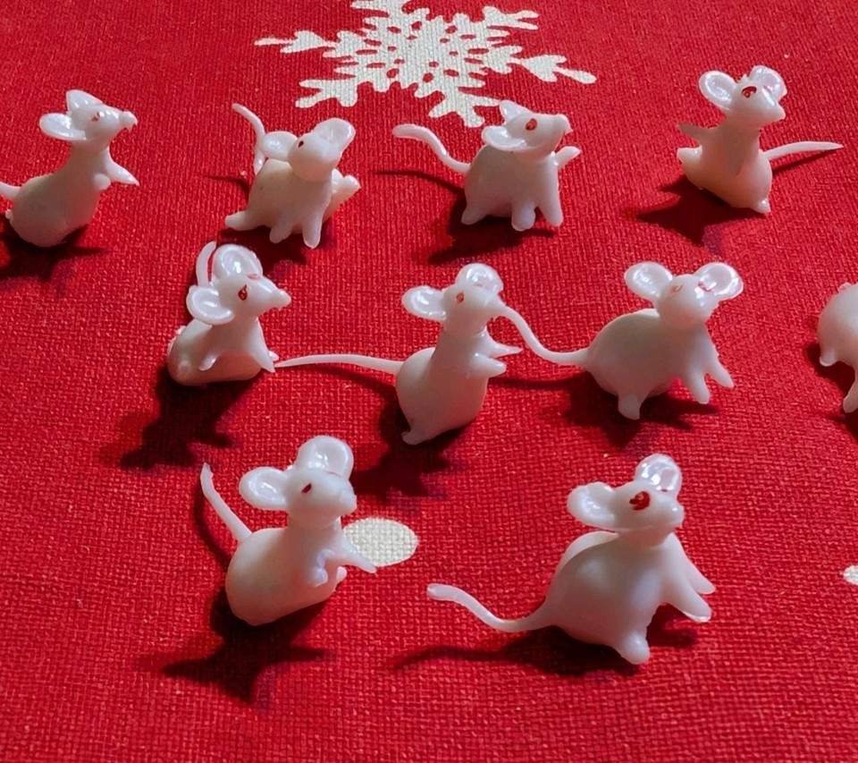 12 Vintage Miniature Plastic Mice Hong Kong Crafts Dollhouse Adjustable ...