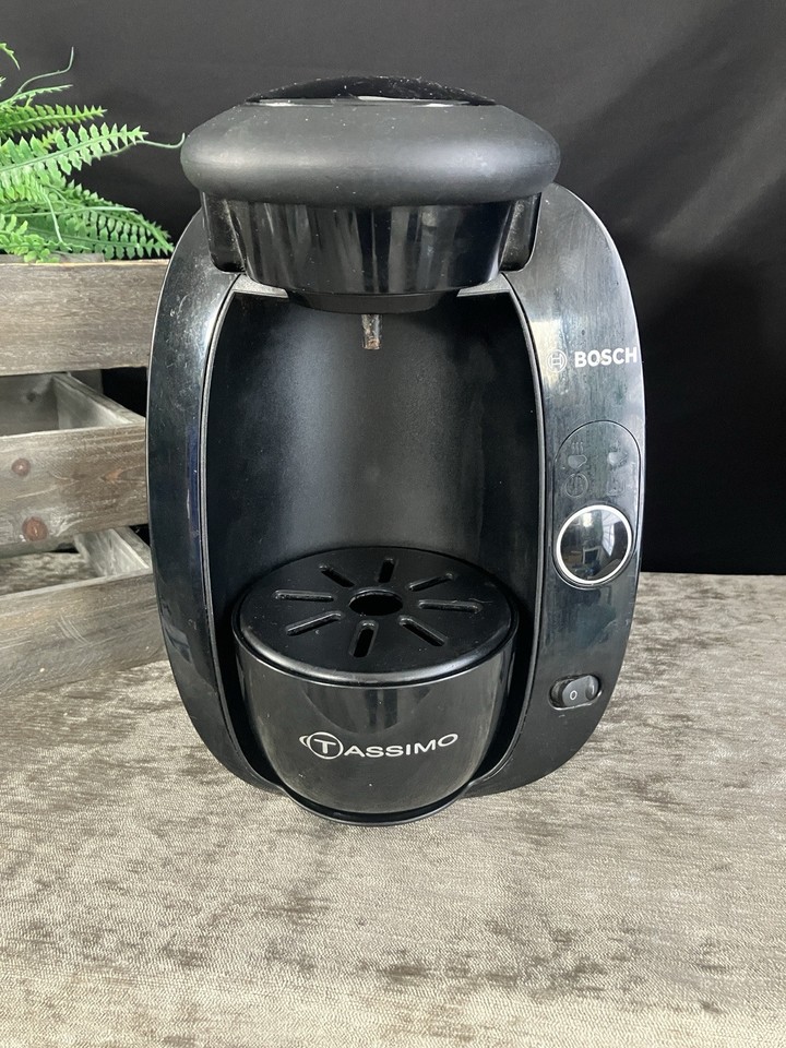 Bosch Tassimo Coffee Maker T20 TAS 7004GB. Works But Descaler Light Is ...