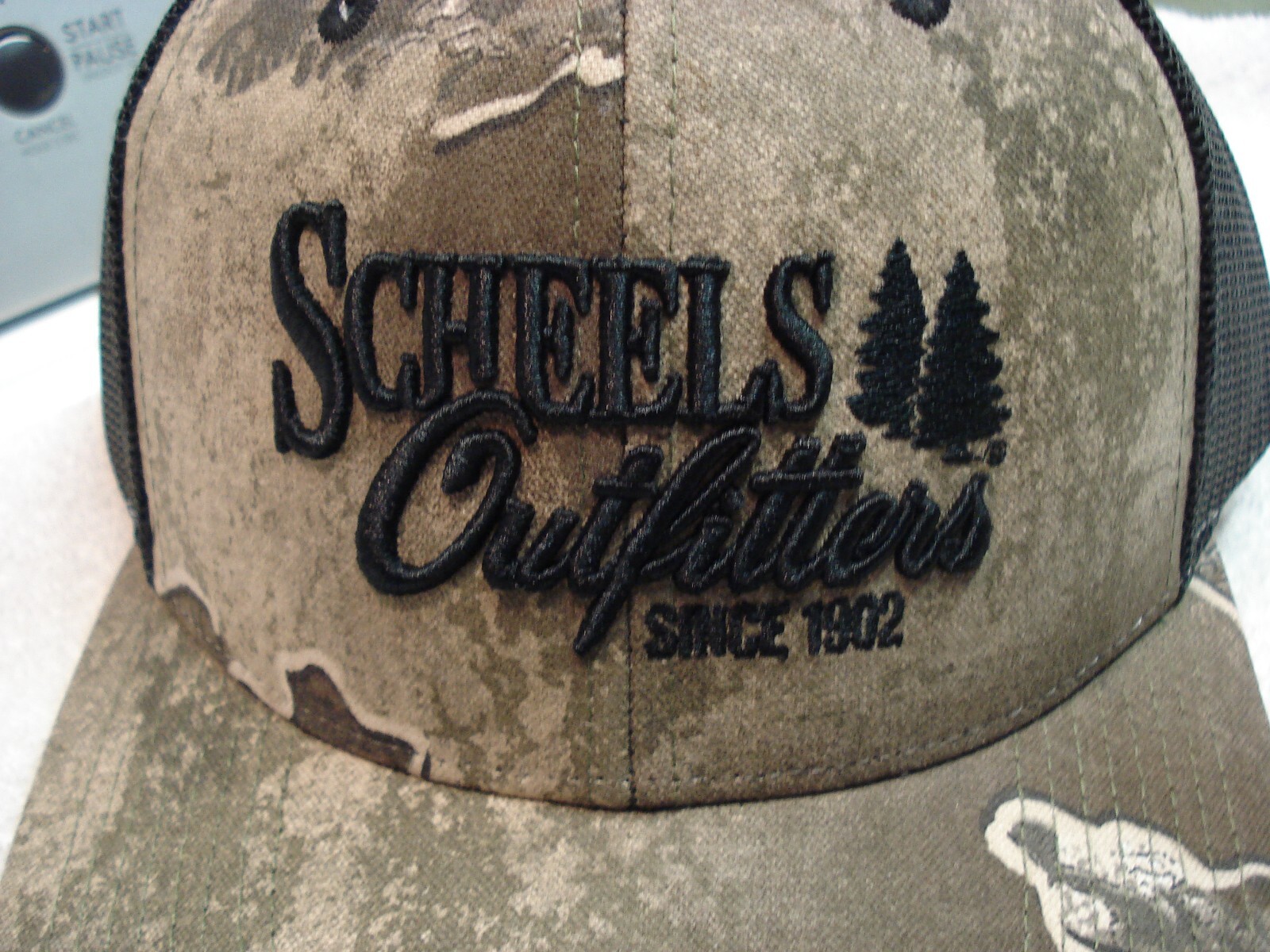 SCHEELS OUTFITTERS 1902 Mesh-Back HAT CAP. "Edge CAMO". OSFA snapback ...