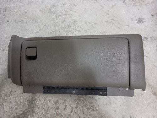 03-06 Silverado Sierra Tahoe Yukon Avalanche Glove Box Storage ...