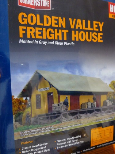 Walthers HO #933-3533 Golden Valley Freight House -- Kit - 8-3/8 x 3-3/ ...