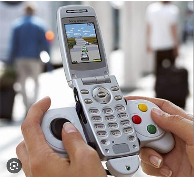 Sony Ericsson Phone Gameboard EGB-10 Retro Classic gameboy controller ...