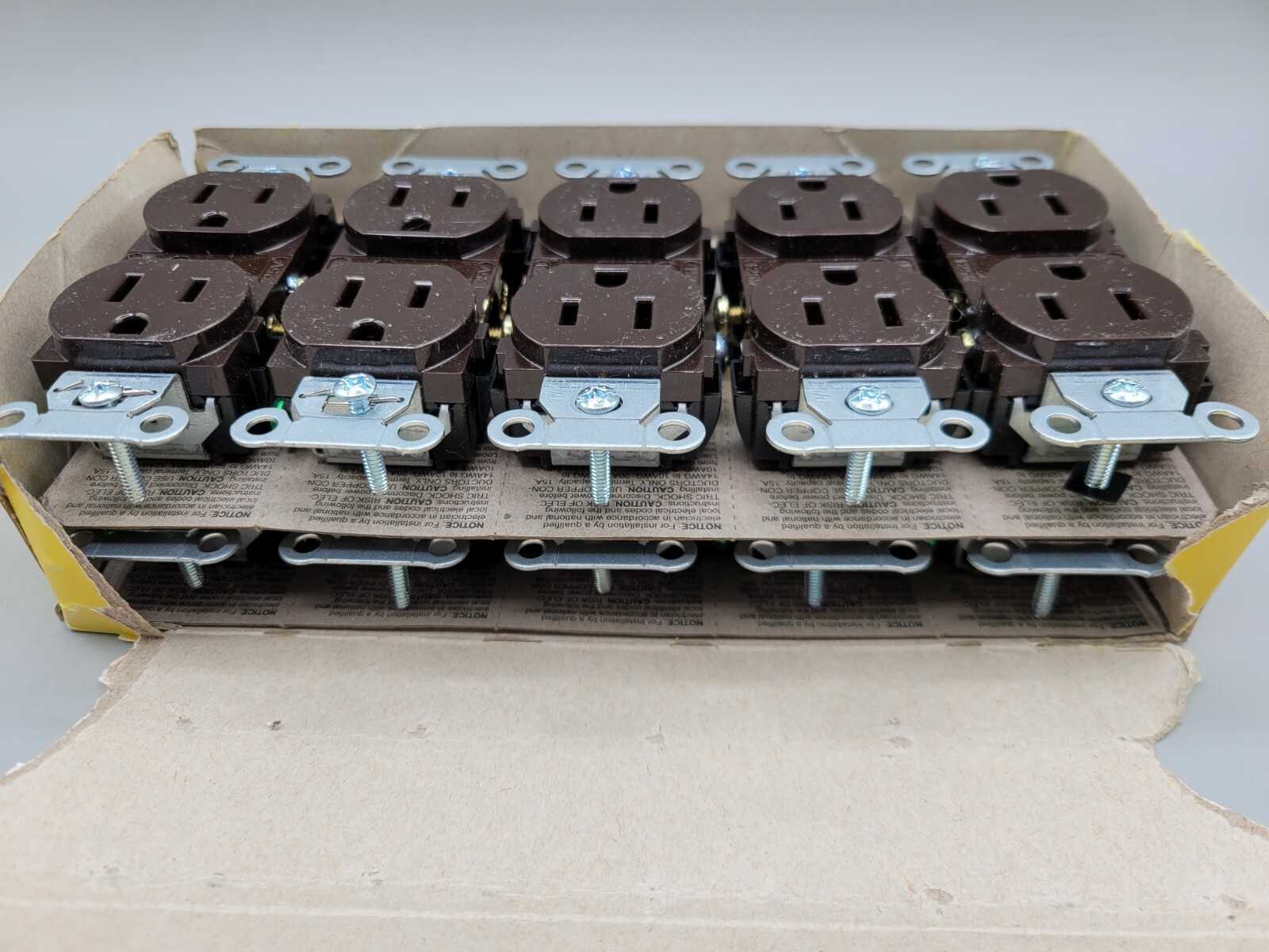 Lot of 10 Hubbell CR15 Brown Duplex Receptacle 15A 125V 2-Pole 3-Wire ...