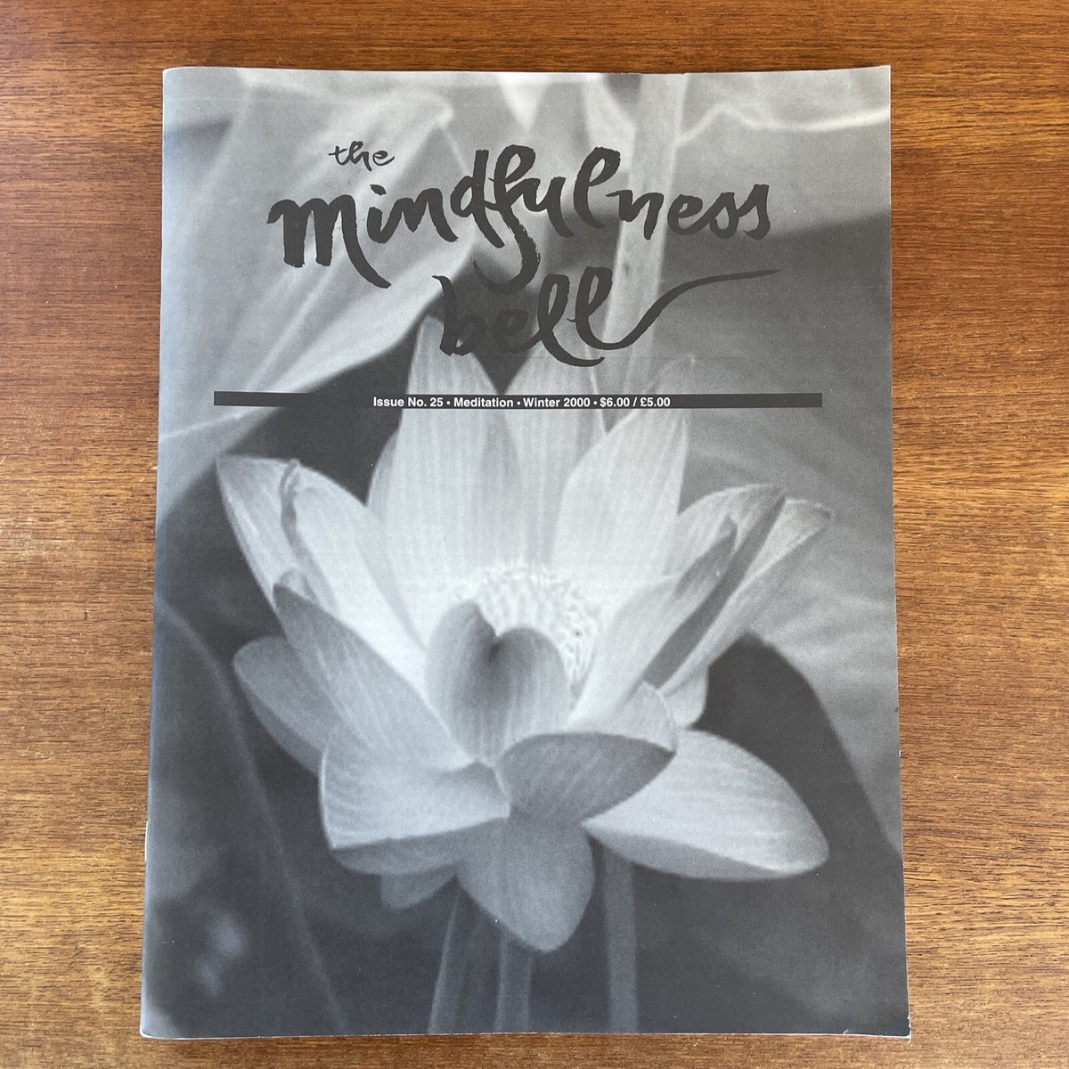 Mindfulness Bell Magazine Wellbeing Bundle | Five Minute Journal