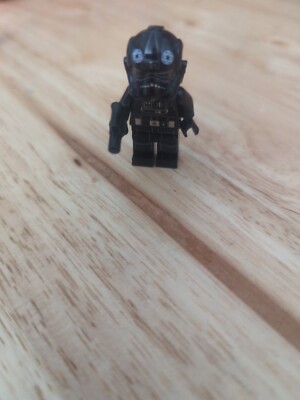 LEGO Star Wars black SITH TROOPER Mini FIGURE With Gun | eBay