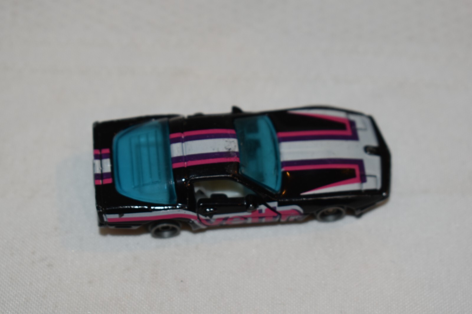 Kidco Lock Ups Black Chevrolet Vette Made in Macao | eBay