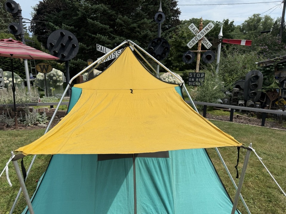 Vintage Wenzel Canvas 9’x9’ Tent Camping Movie Prop Backyard Vacation ...