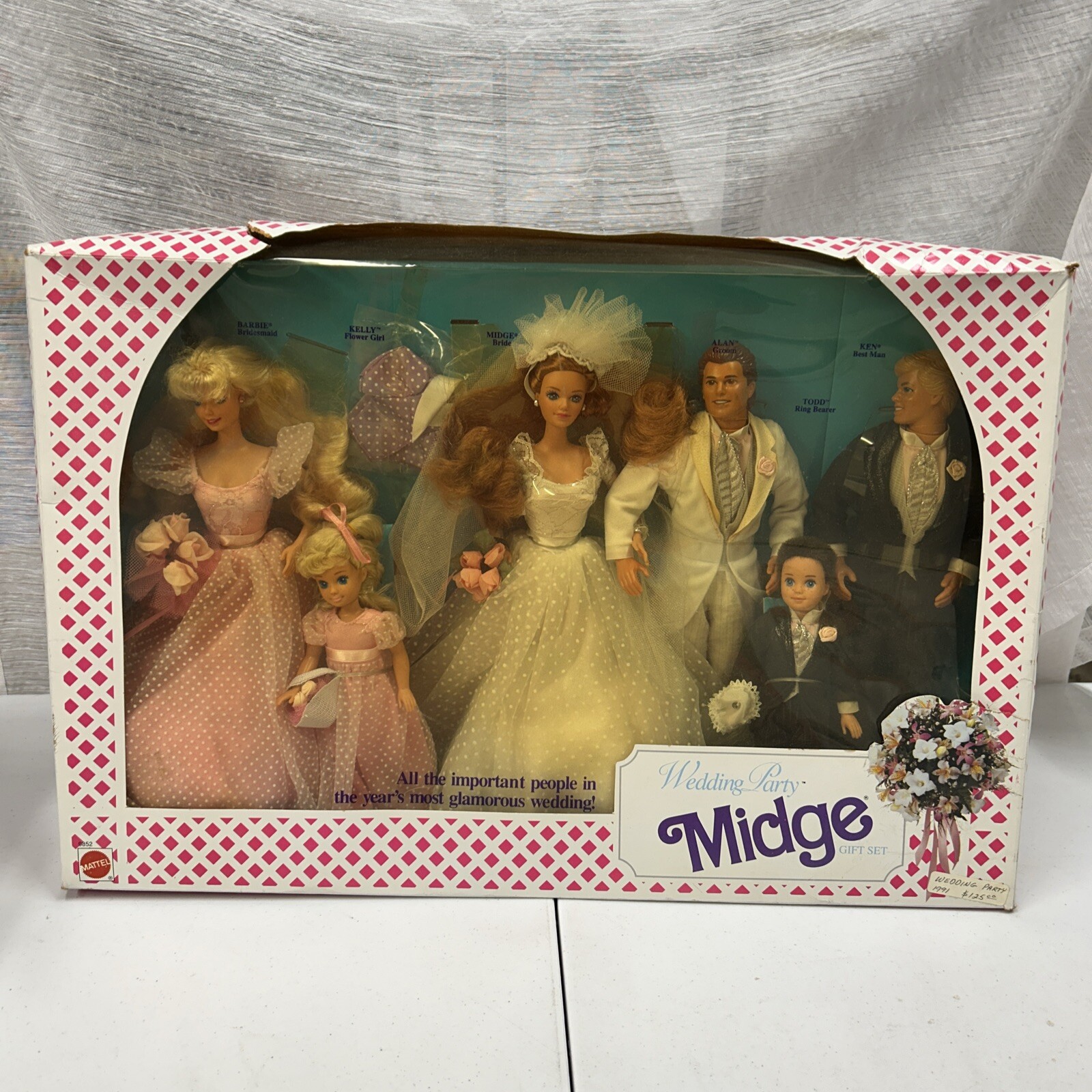 Barbie Wedding Party MIDGE Gift Set with 6 s: Barbie, Ken, Midge, Allen ...