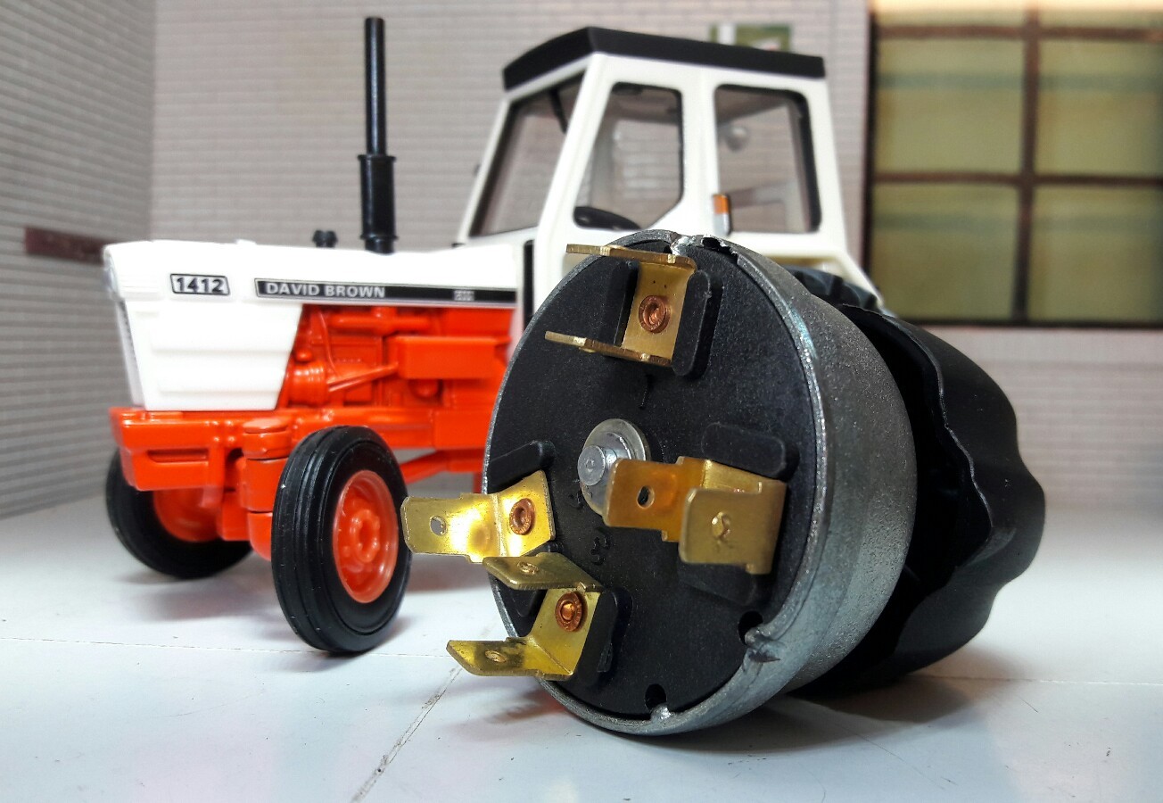 Lucas Repro MF 35 135 DB Case Nuffield Leyland Tractor Headlight Light ...