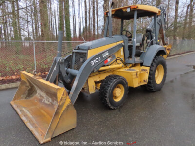 Antique & Vintage Implements - Backhoe