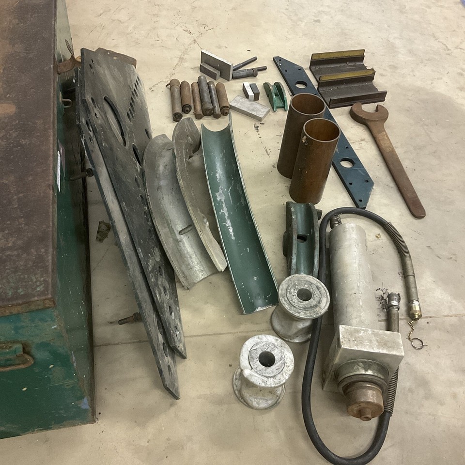 Greenlee 884 Hydraulic Bender 1 1/4 to 4" Rigid Pipe Bender | eBay