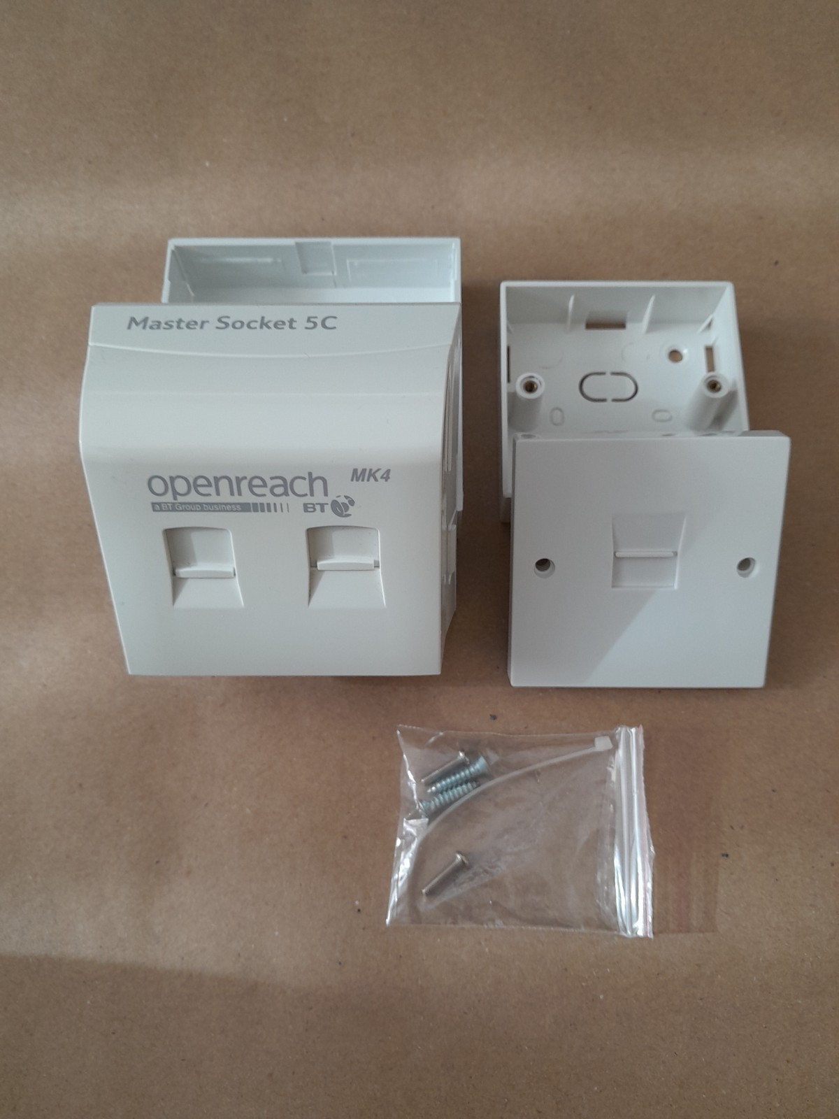BT Openreach NTE5C Master Socket MK4 VDSL Faceplate + Box/BT 2/3A Slave ...