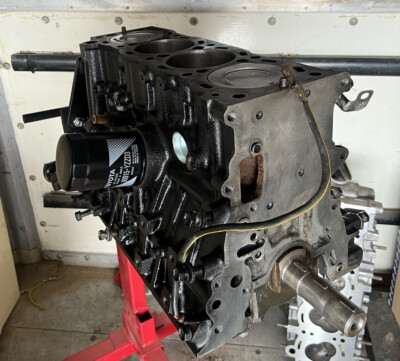 1984-95 22RE/R Short Block ENGINE Fuel injection/carbureted | eBay