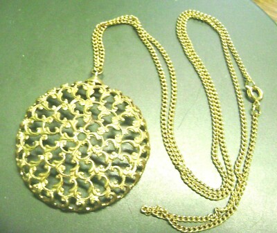 VINTAGE ROUND FILIGREE FLOWER SWIRL PENDANT 24" LENTH CHAIN NECKLACE | eBay