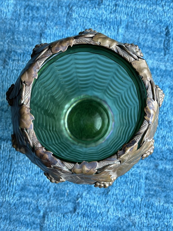 Antique Loetz Bohemian Aeolus Iridescent Art Glass Vase w/ Copper Grape ...