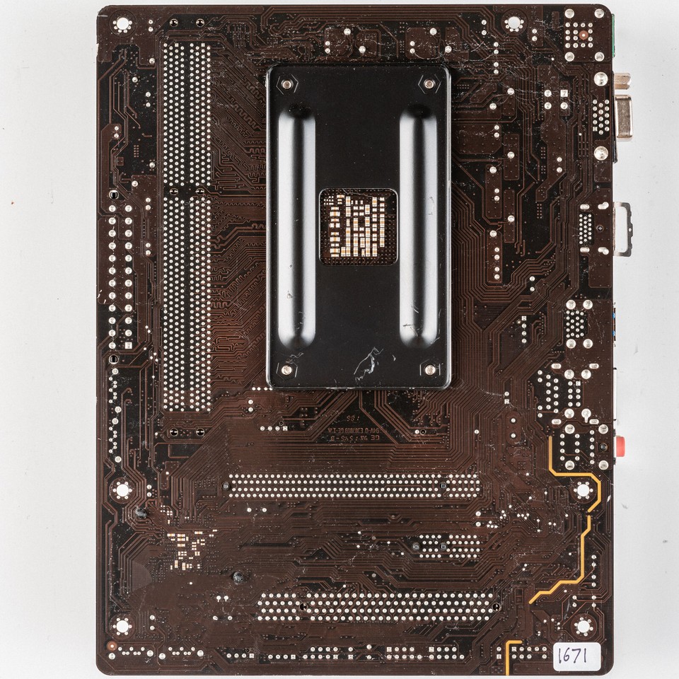 Gigabyte GA-F2A68HM-H FM2+ MicroATX Motherboard DDR3 AMD APU HDMI USB 3 ...