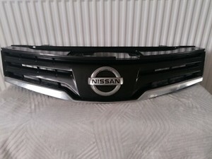 2009-2013 NISSAN NOTE FACELIFT - FRONT BUMPER GRILL COMPLETE WITH BADGE ...