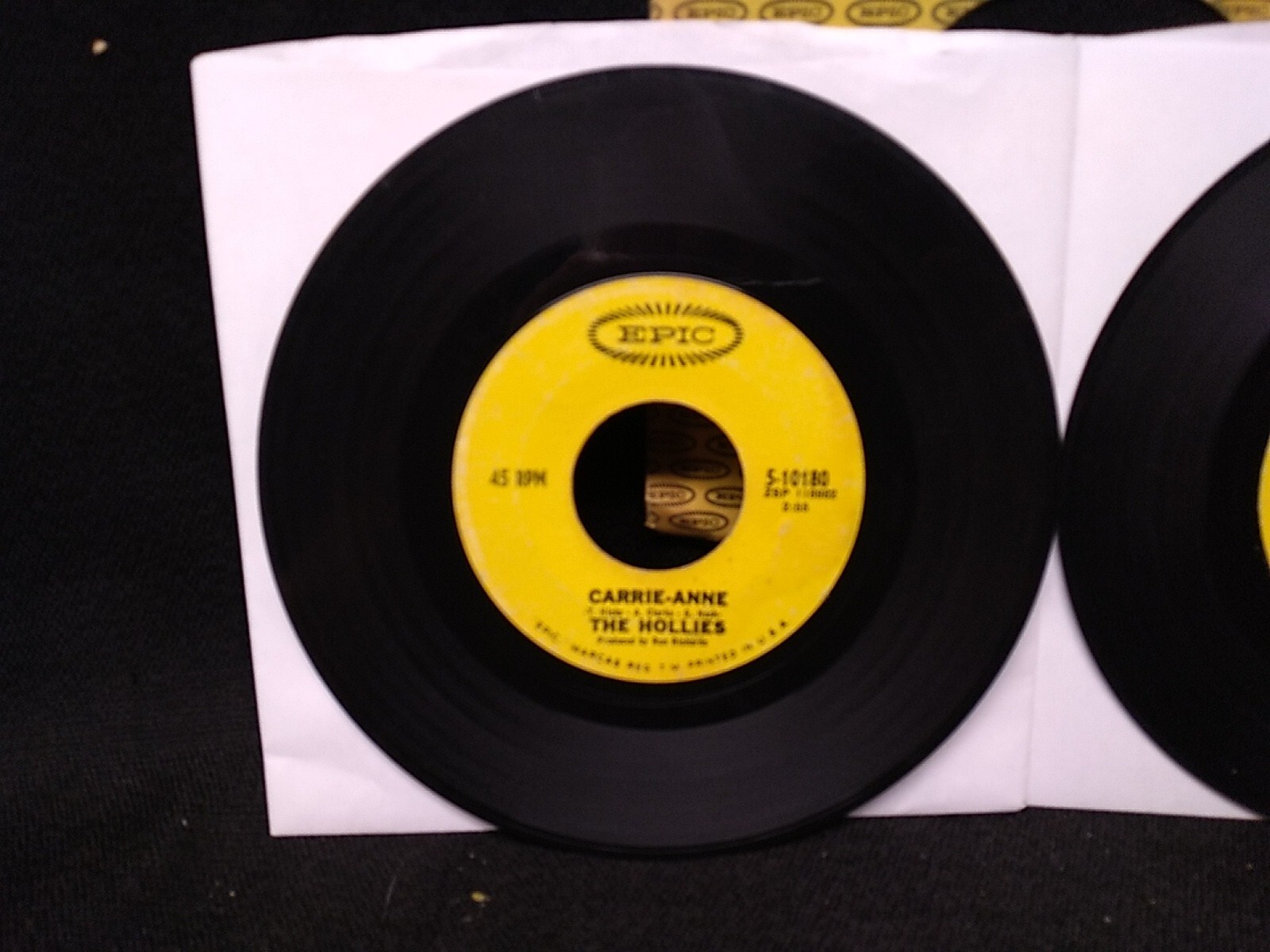 Hollies Carrie-Anne / Sorry Suzanne 45 RPM Epic records lot of 2 1967 ...