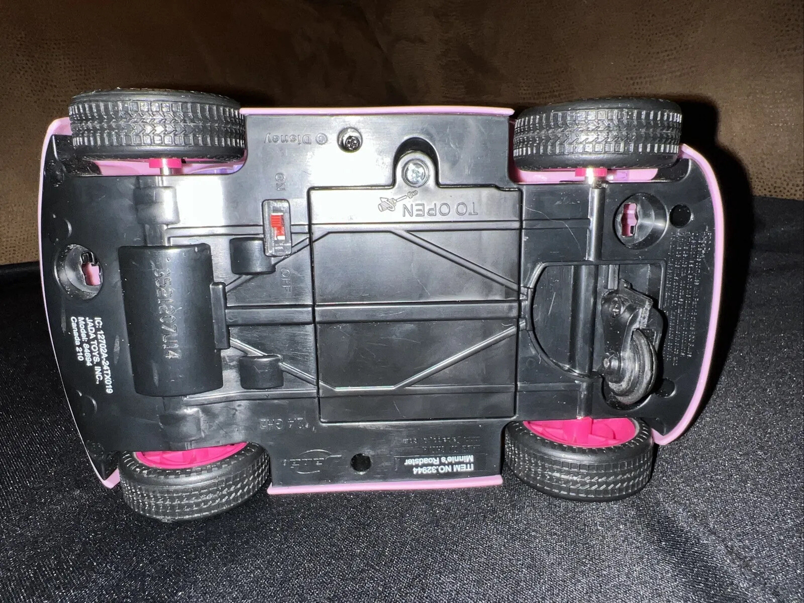 Jada Toys Disney Minnie Mouse Pink Roadster RC Car Remote Control WORKS ...