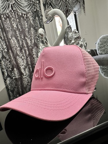 ALO YOGA District Trucker Hat Cap Baseball Cap SnapBack Mesh Adjustable ...