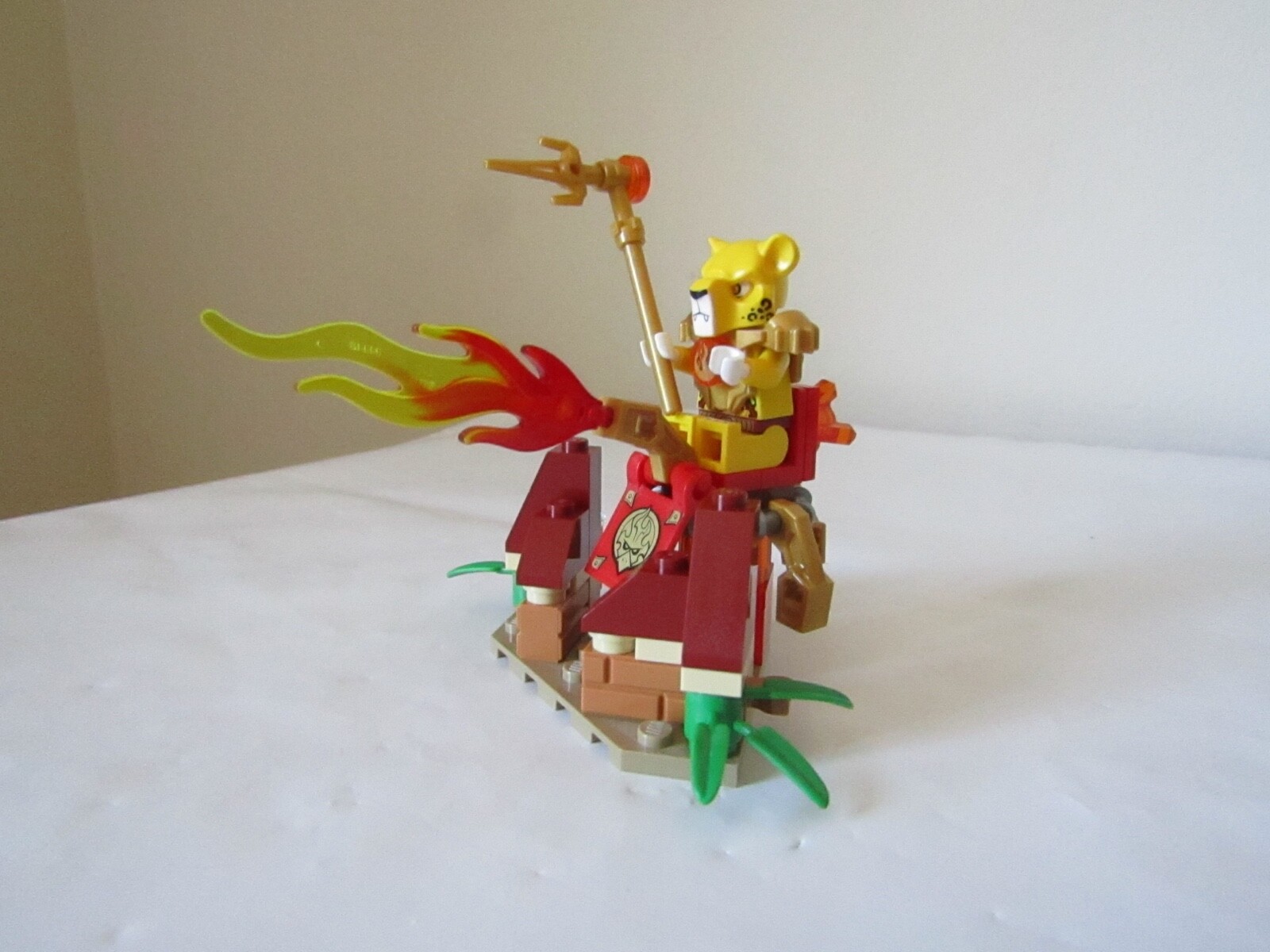 LEGO Legends of Chima Vardy's Ice Vulture Glider Set 70141 | eBay