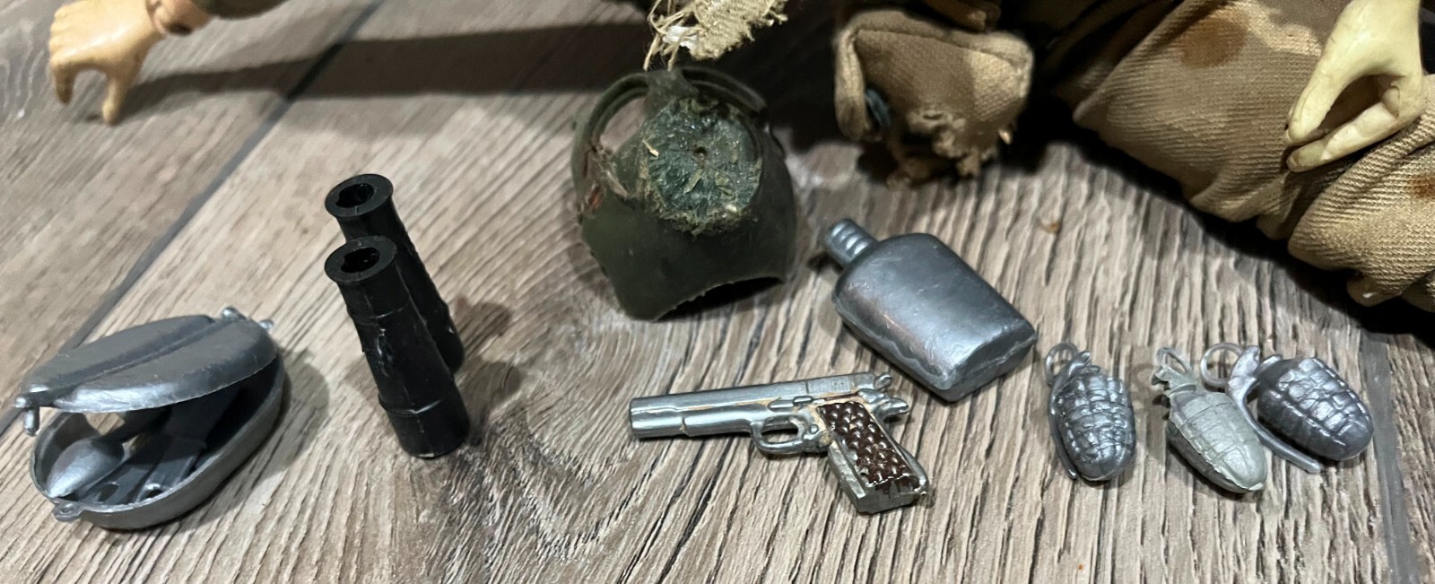 WAR TORN VINTAGE GI JOE TM 1964 ARMY FIGURE WITH ACCESSORIES | eBay