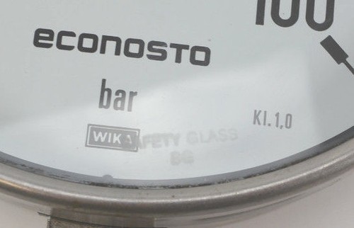 WIKA Econosto Manometer | Ø 160 mm | senkrecht G 1/2" | 0 - 100 bar ...