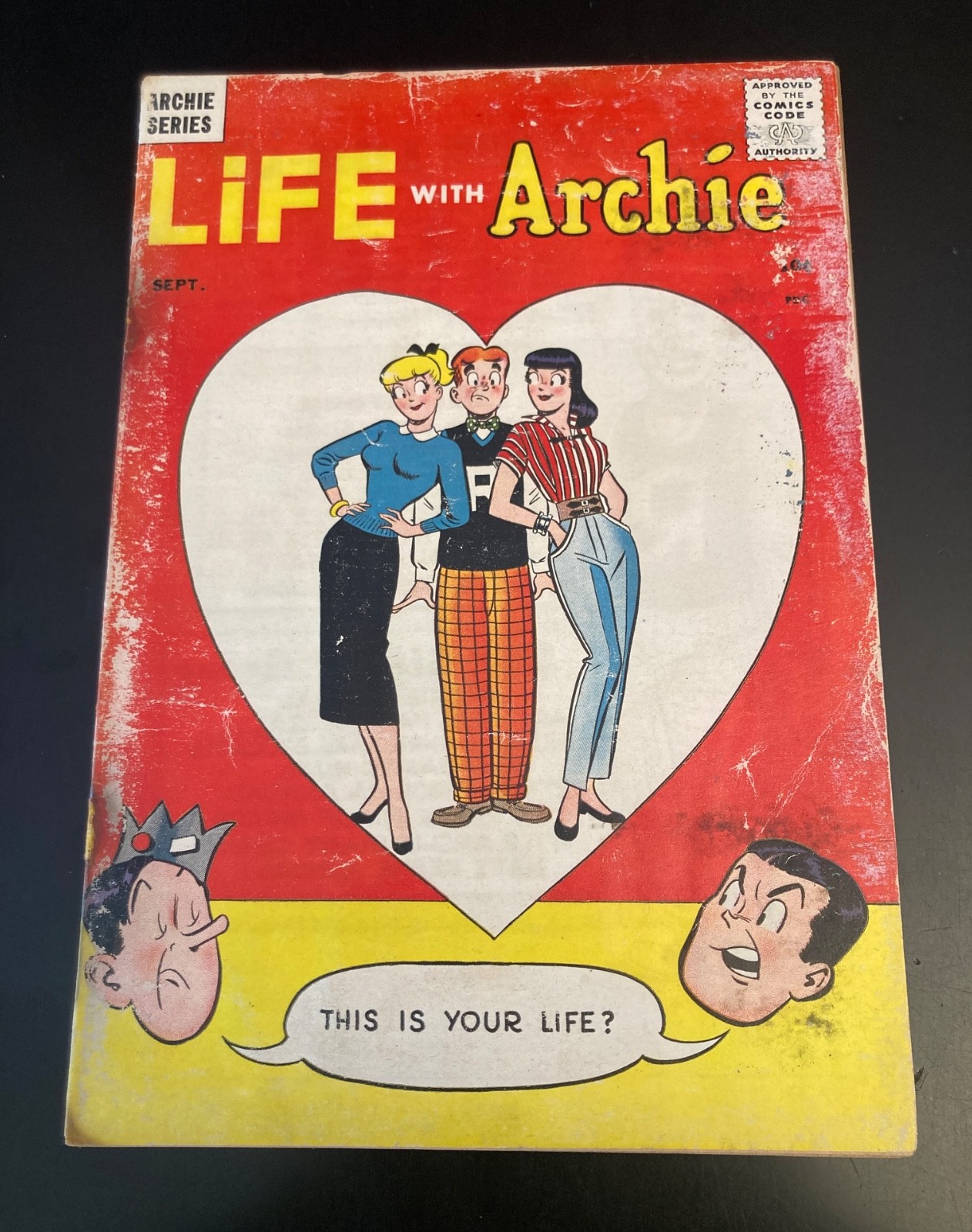 LIFE WITH ARCHIE #1 (1958) *HTF Key 1st Issue!* Bright & Colorful, but ...