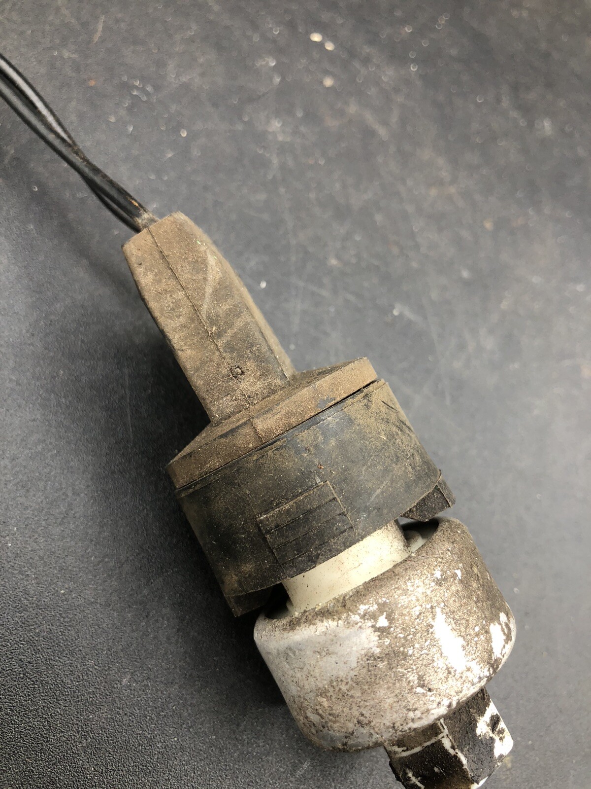1984-1992 Corvette C4 Air Compressor Cycling Switch GM 10007057 for ...