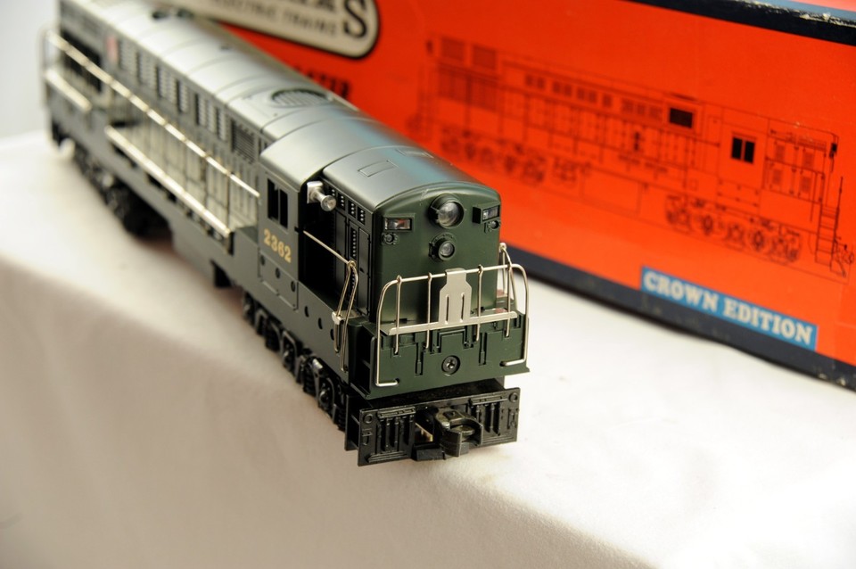 WILLIAMS CROWN EDITION PENNSYLVANIA FM TRAINMASTER DIESEL ENGINE ...