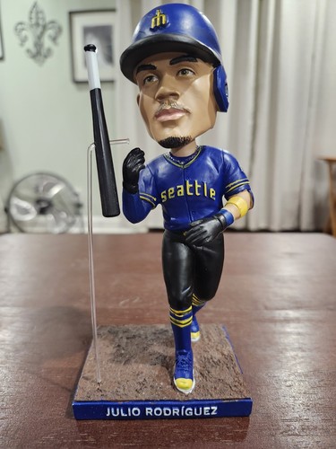 Julio Rodriguez Seattle Mariners Bat-Flip Bobblehead SGA **NO BOX** | eBay