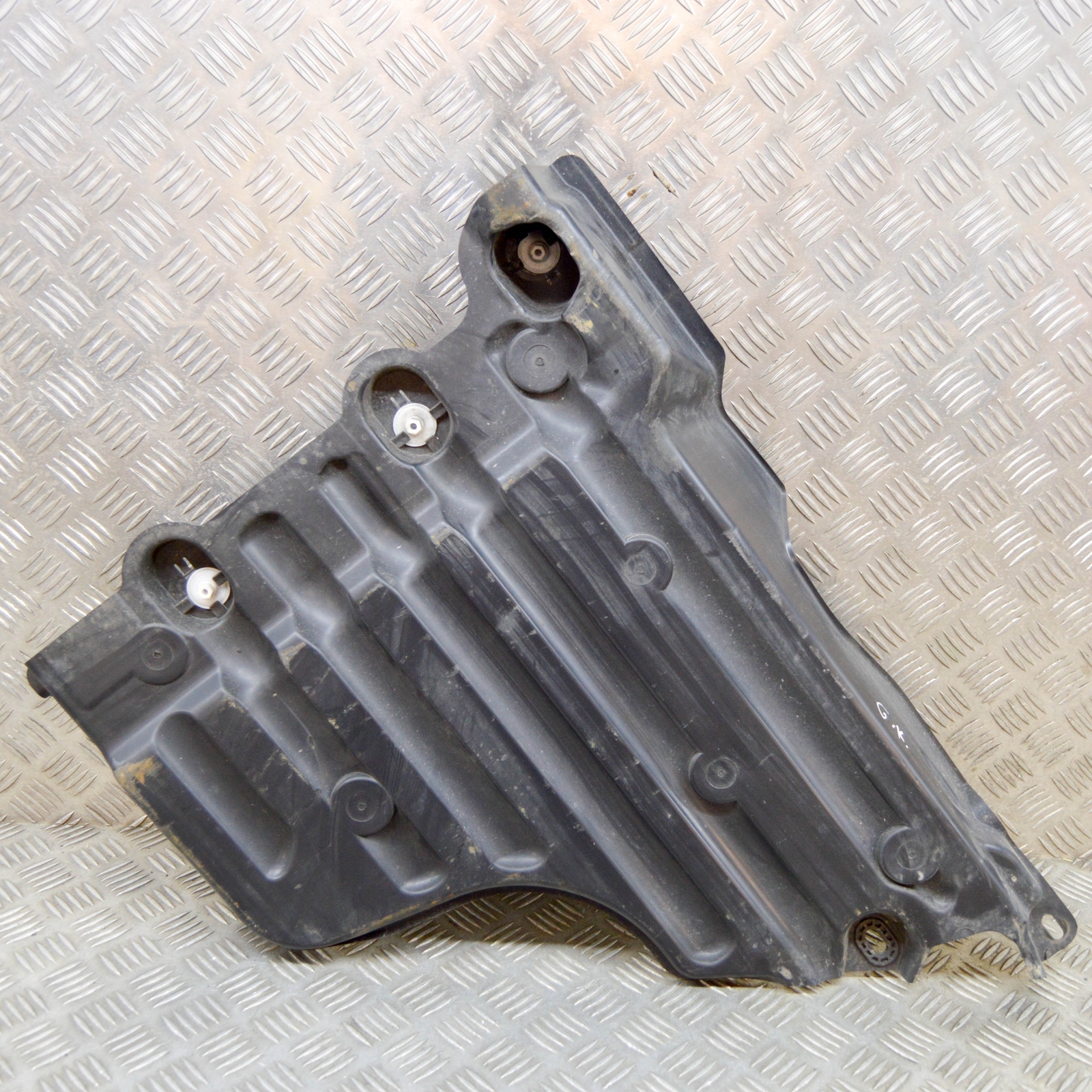 PEUGEOT 2008 P24 Rear Left Underbody Tray Cover 9826459280 1.2 Petrol ...