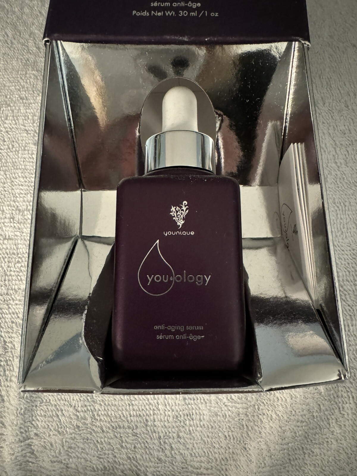 Younique Youology Skin Brightening Anti Aging Serum 30 ml NEW in Box 1 ...