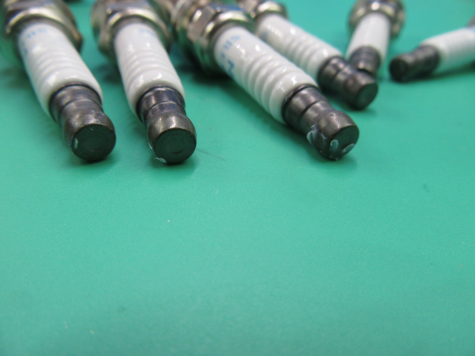 Maserati 3.0 V6 engine Ghibli Spark plugs & Coils | eBay